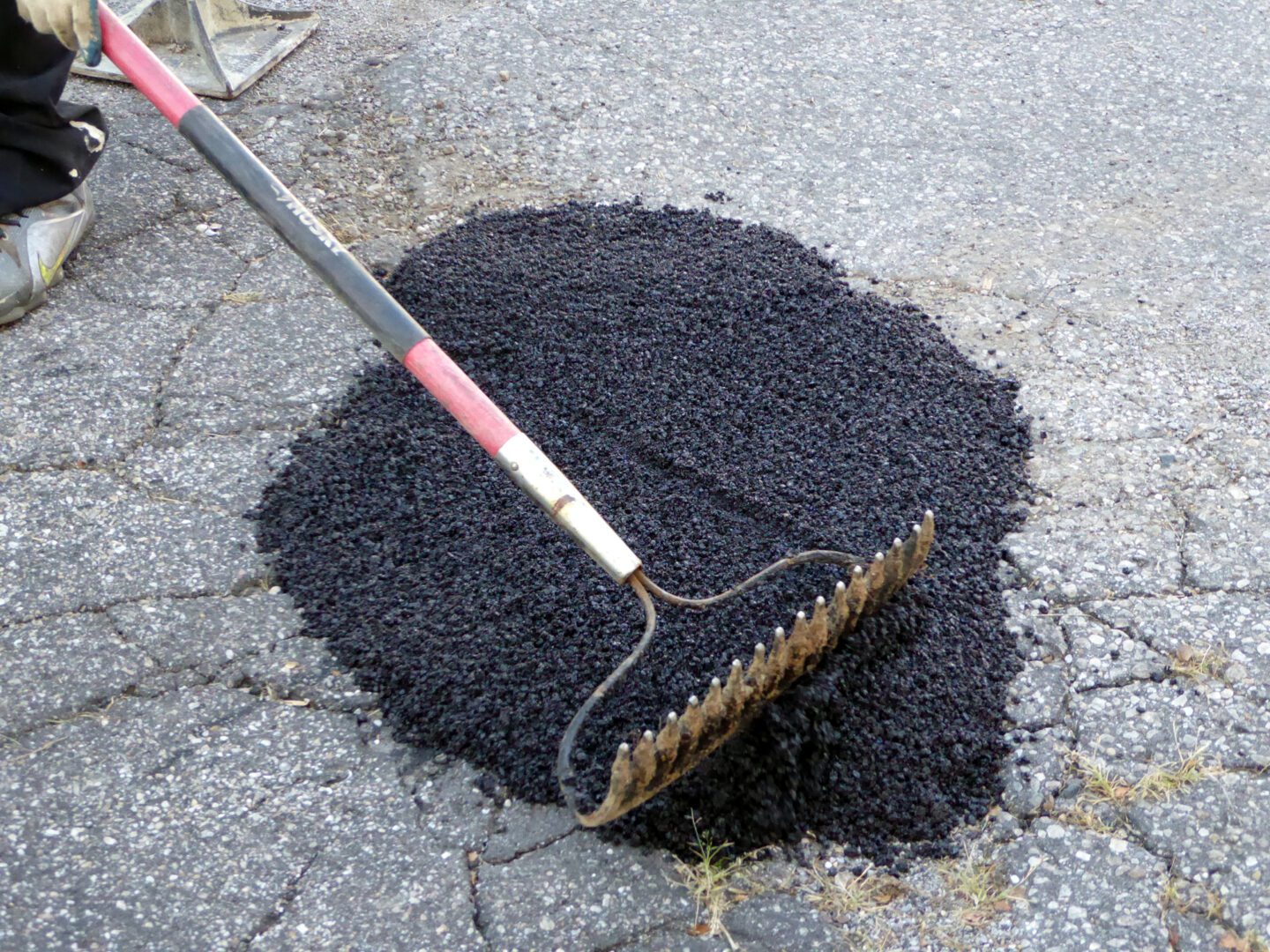 Product FAQs | Perma-Patch | Learn About The Uses of Perma-Patch